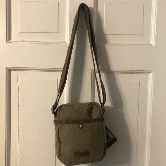 cargoit | Bags | Cargoit Small Body Crossover Bag Multi Pockets | Poshmark